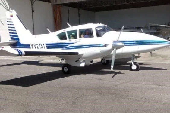 Piper Multi, Multi-Engine, Aztec E New 1975 en venta por $ 200.000,00 ...